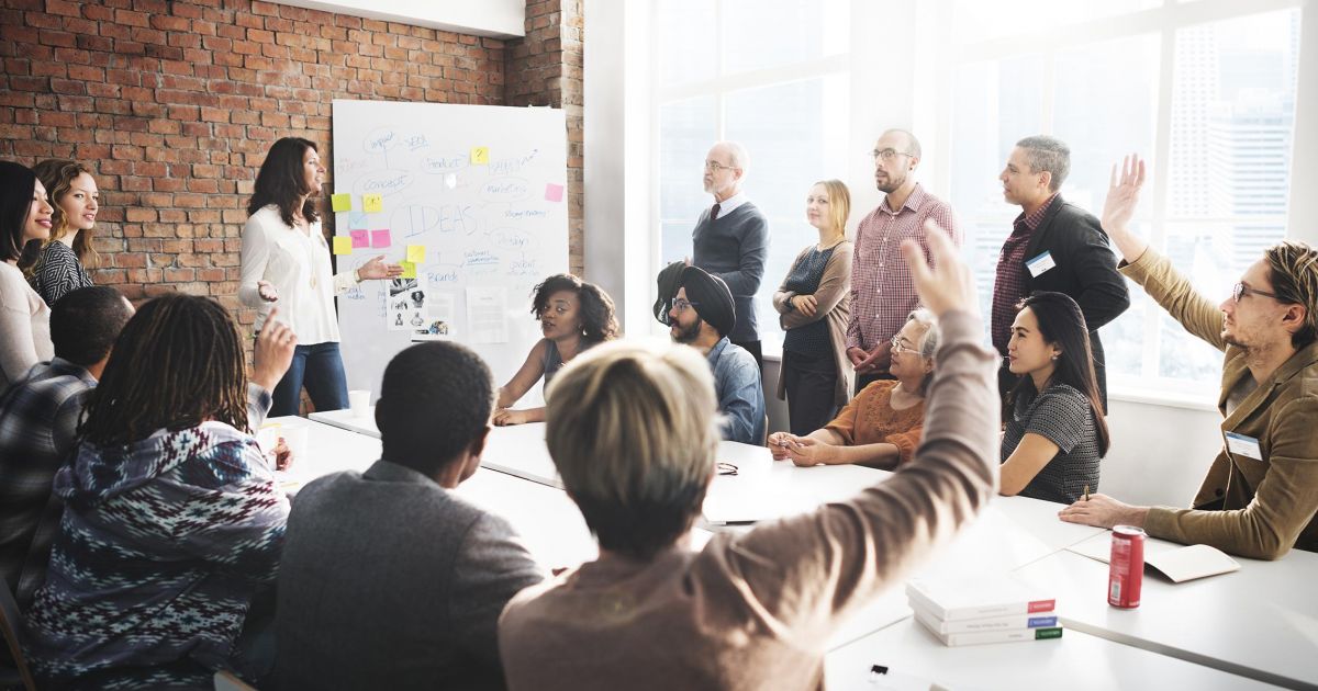 Art du pitch : Présentation efficace – Conception et livraison ...